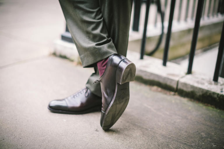 Shoes in wet weather: The best ways to prevent rain damage – Permanent ...