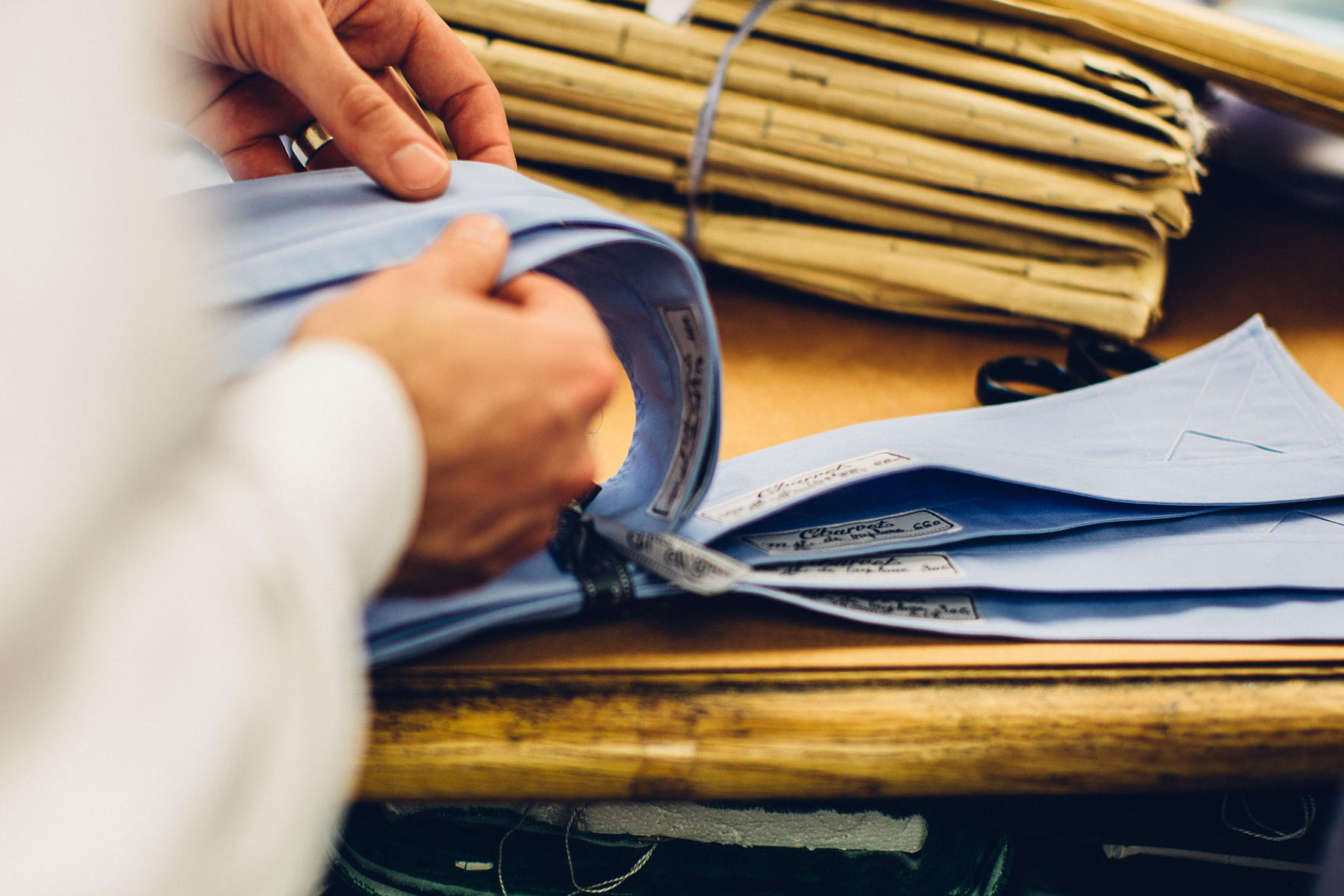 The guide to shirting weaves and designs – Permanent Style