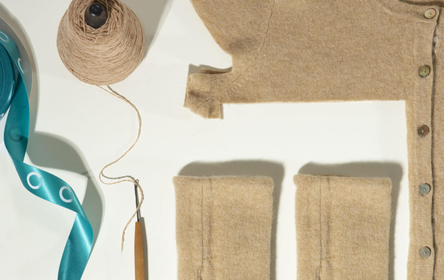 Repair, recycle and de-pill knitwear: Cashmere Circle – Permanent Style