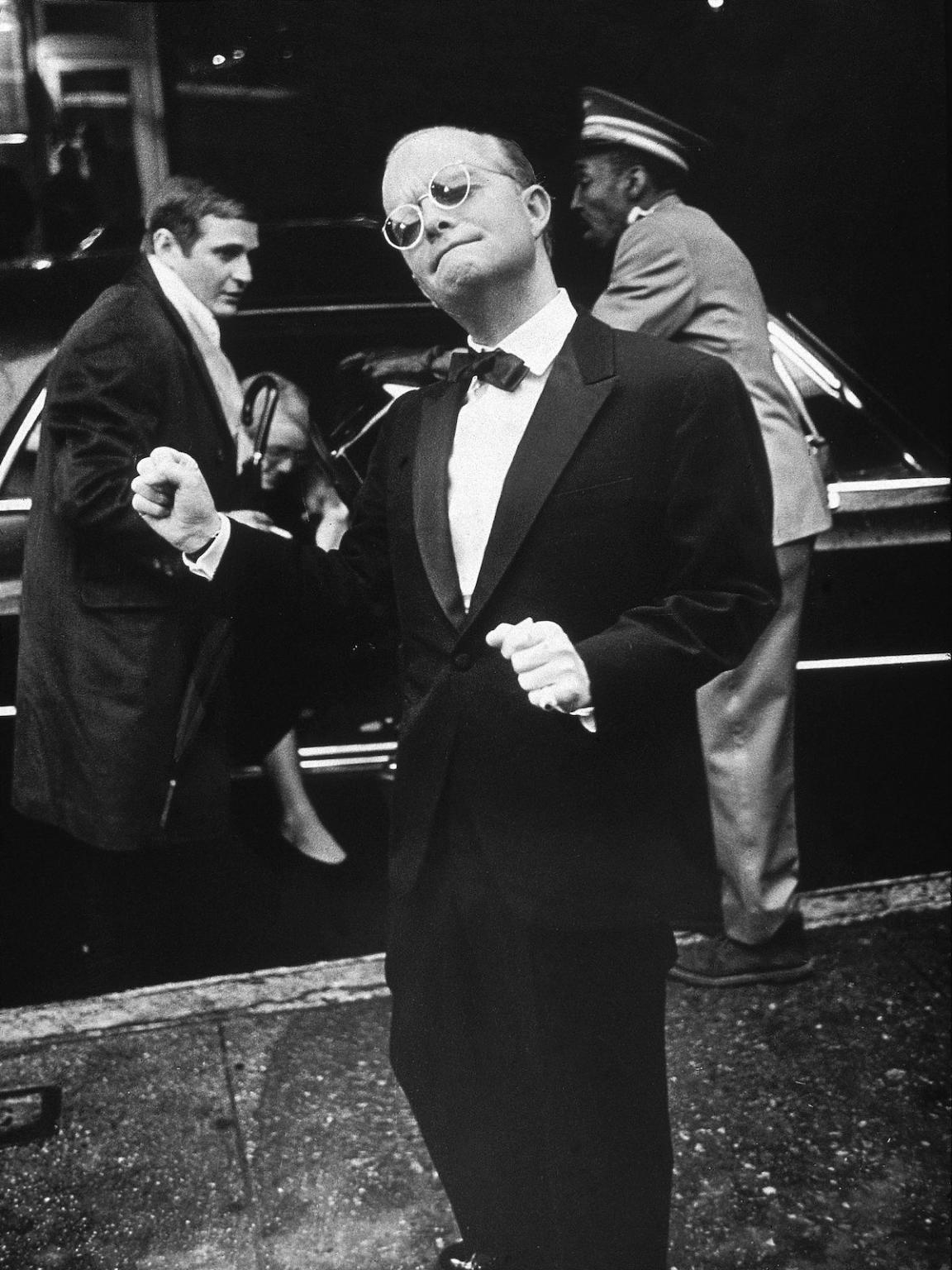 Dunhill Tailors: The brothers that dressed the party of the century ...
