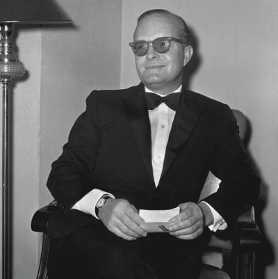 Dunhill Tailors: The brothers that dressed the party of the century ...