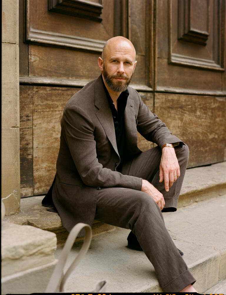 Brown ‘Art du Lin’ suit from Pirozzi and Whitcomb – Permanent Style