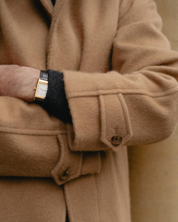 The versatility of the camel coat – Permanent Style