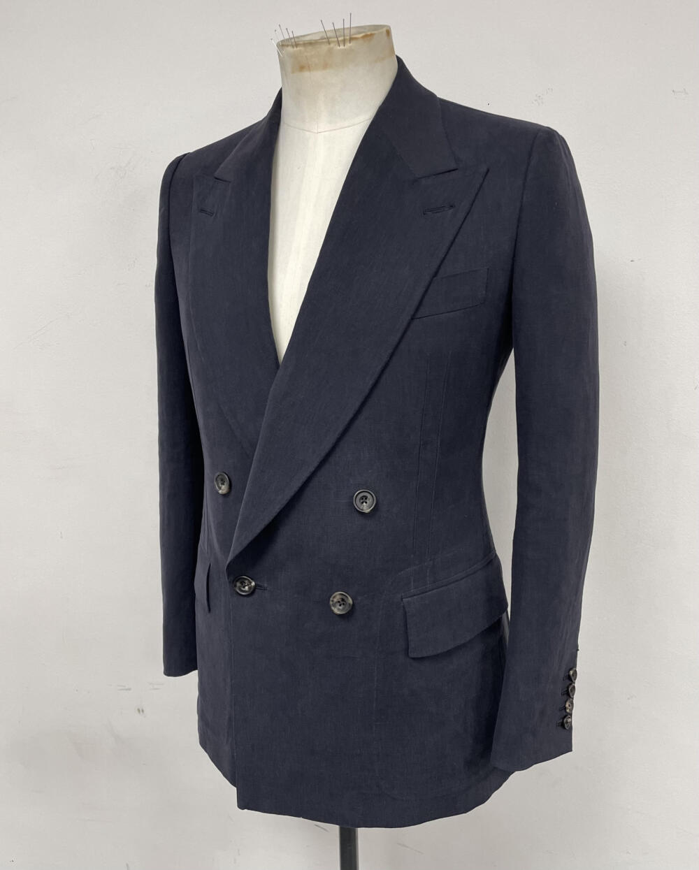 The low double-breasted jacket: Its history and how to wear it ...