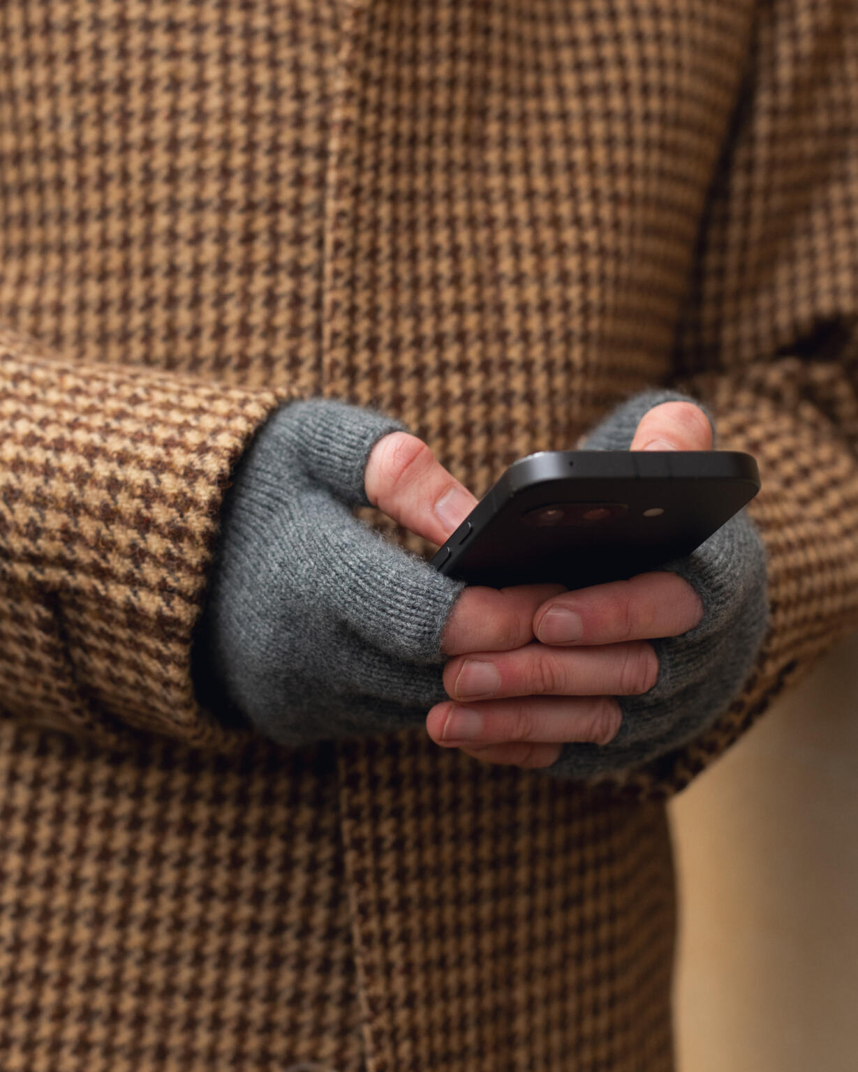 A guide to gloves: Materials, colours, linings – Permanent Style